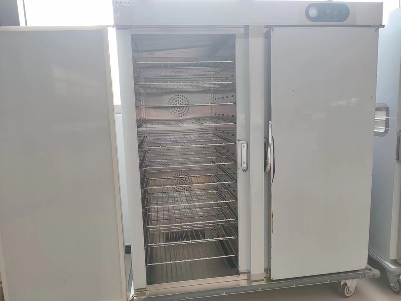 Double door mobile heated banquet trolley